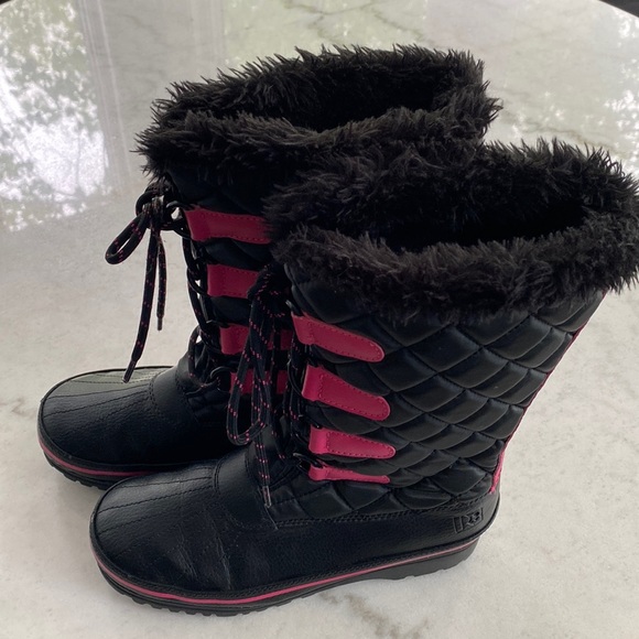 Rugged Outback | Shoes | Rugged Outback Girls Winter Boots Size 3 ...